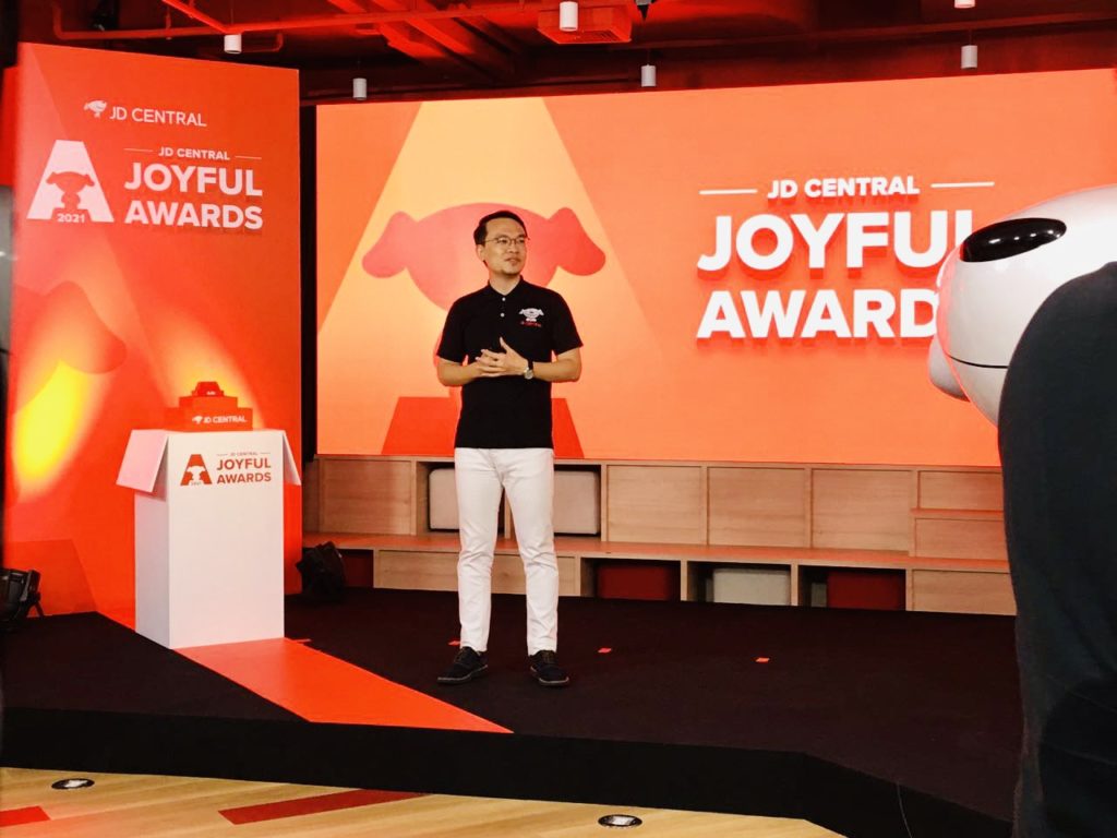 JD CENTRAL in Thailand Sticks To Doing The Right Things