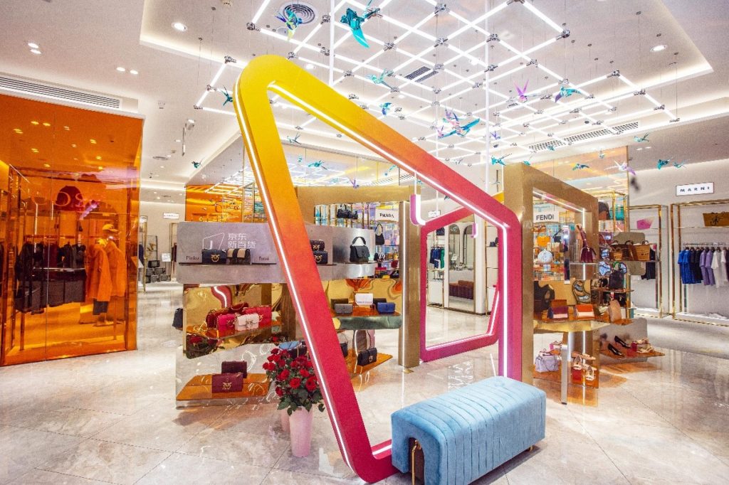 Four "J Shop" Stores Unveiled to Enhance Fashion and Lifestyle Omni ...