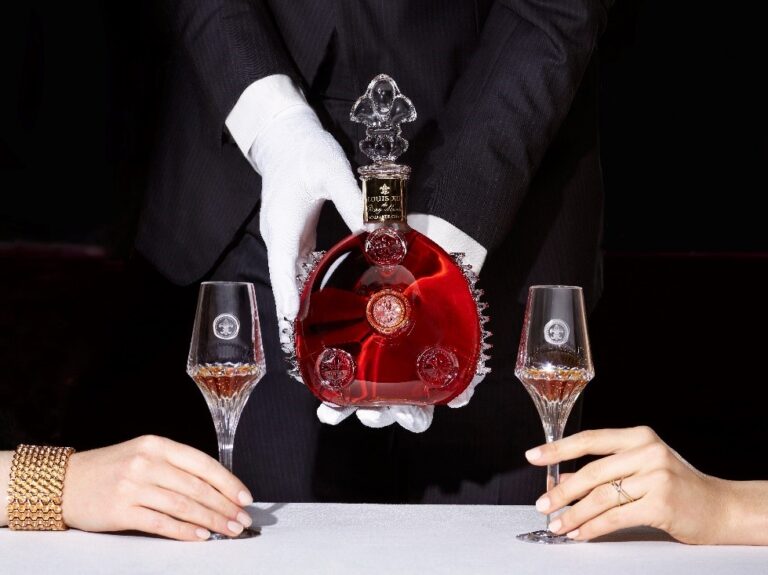 JD.com Launches Exclusive Louis XIII Flagship Store, Elevating ...